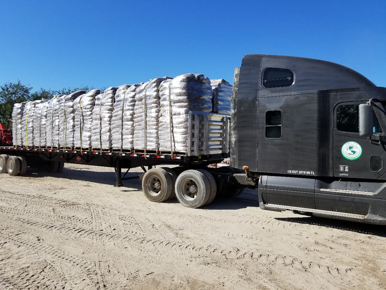 ABOUT US - American Mulch Manufacturing